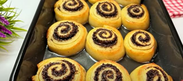 Ružice sa orasima-germuše-hanumin pupak starinski agdali kolač kojem ne ...