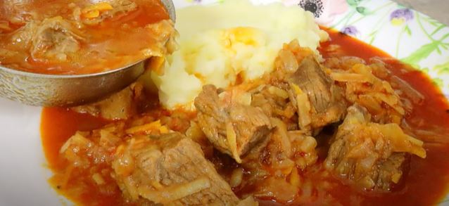 GOVEĐI GULAŠ - najbolji recept - sofra-recepti.com