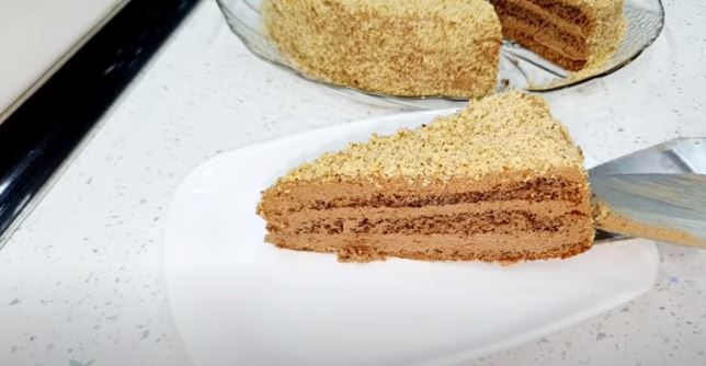 STARINSKA ČOKOLADNA TORTA SA ORASIMA-TORTA ZA SVE PRILIKE - sofra ...